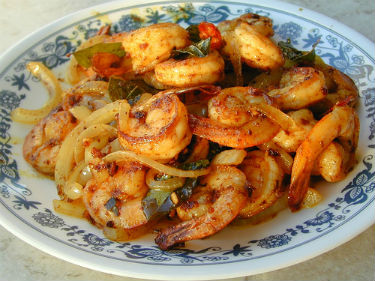Sauteed Prawns with Chilli and Onion – Cascade Restaurant